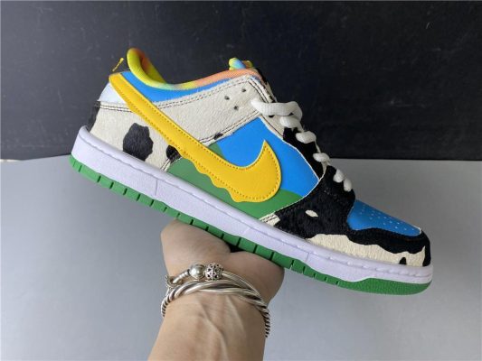 SB Dunk Low Ben & Jerry's Chunky Dunky Shoes Sneakers - nk0000739 ...
